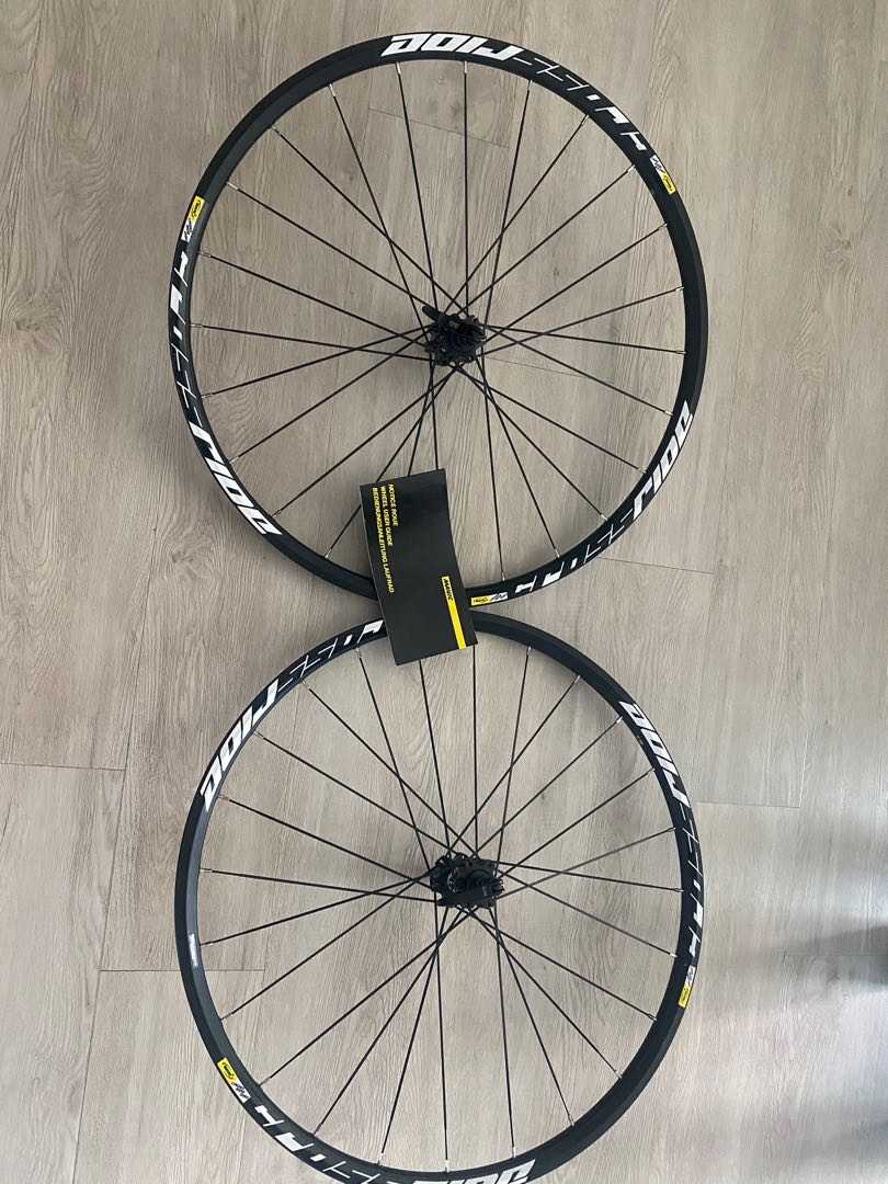 Mavic 27.5 wheelset with QR, Sports Equipment, Bicycles & Parts ...