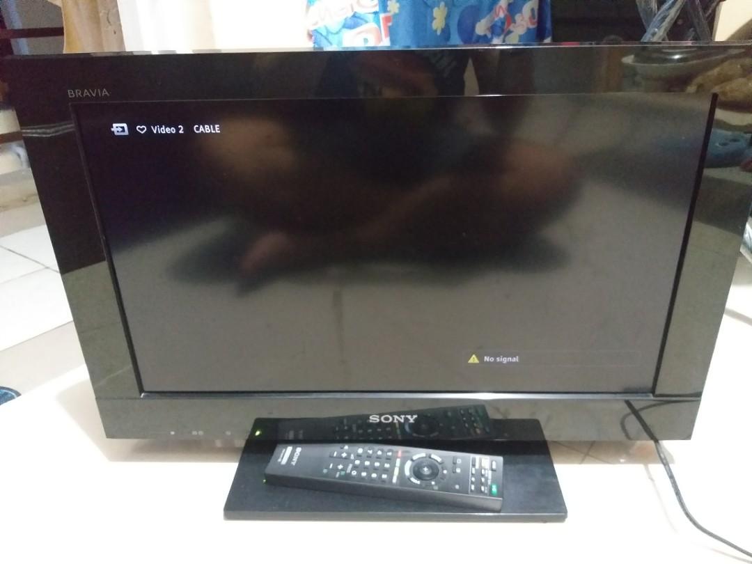 ORIGINAL SONY KLV-22BX300 (22" TV), TV & Home Appliances, TV ...