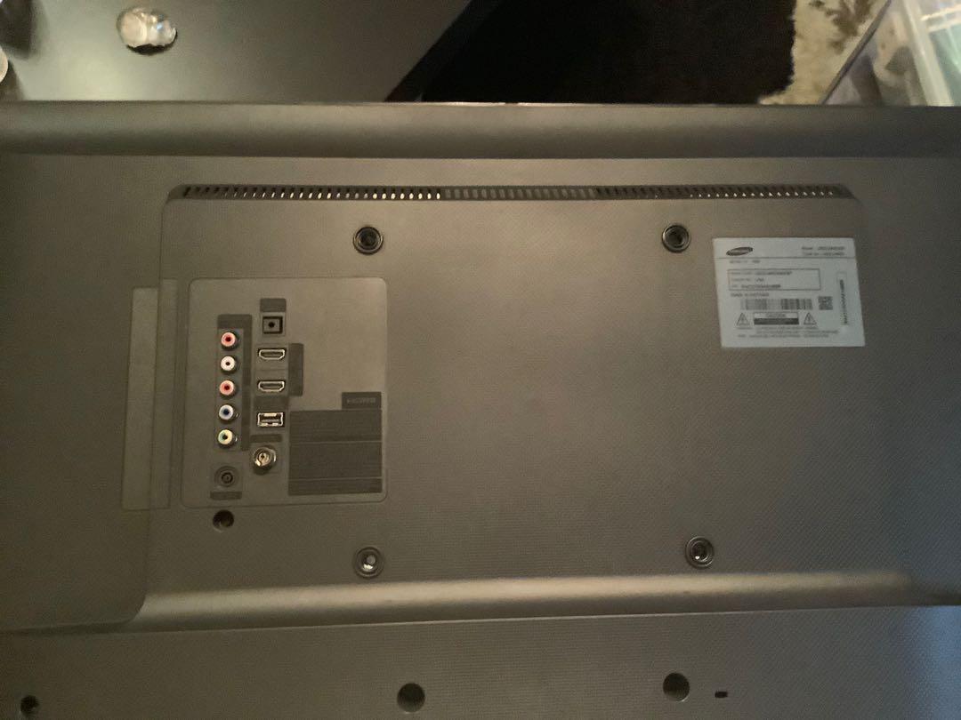 Samsung 32” Series 4 LED TV UA32J4003ARXXP, TV & Home Appliances, TV ...