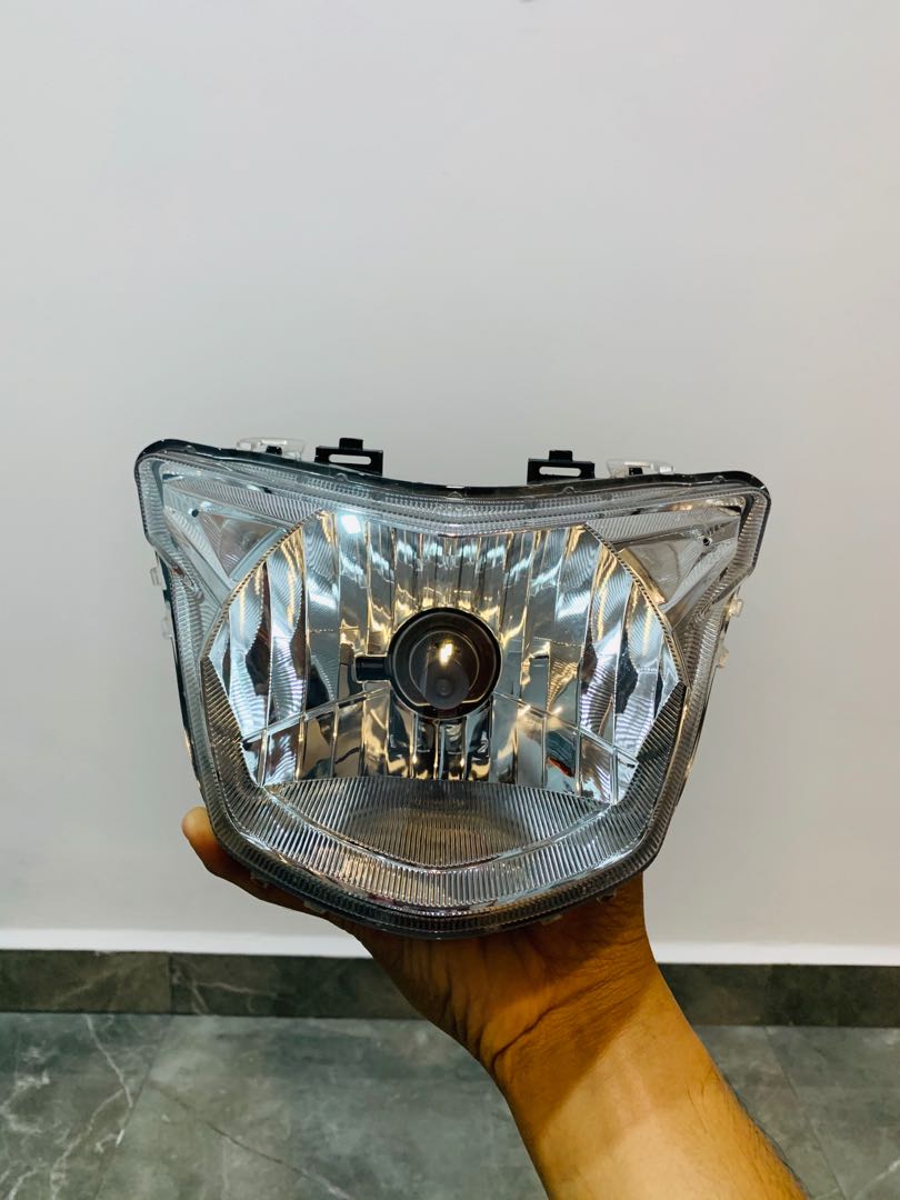 Sniper T150 V1 Stock headlight, Motorcycles, Motorcycle Accessories on ...