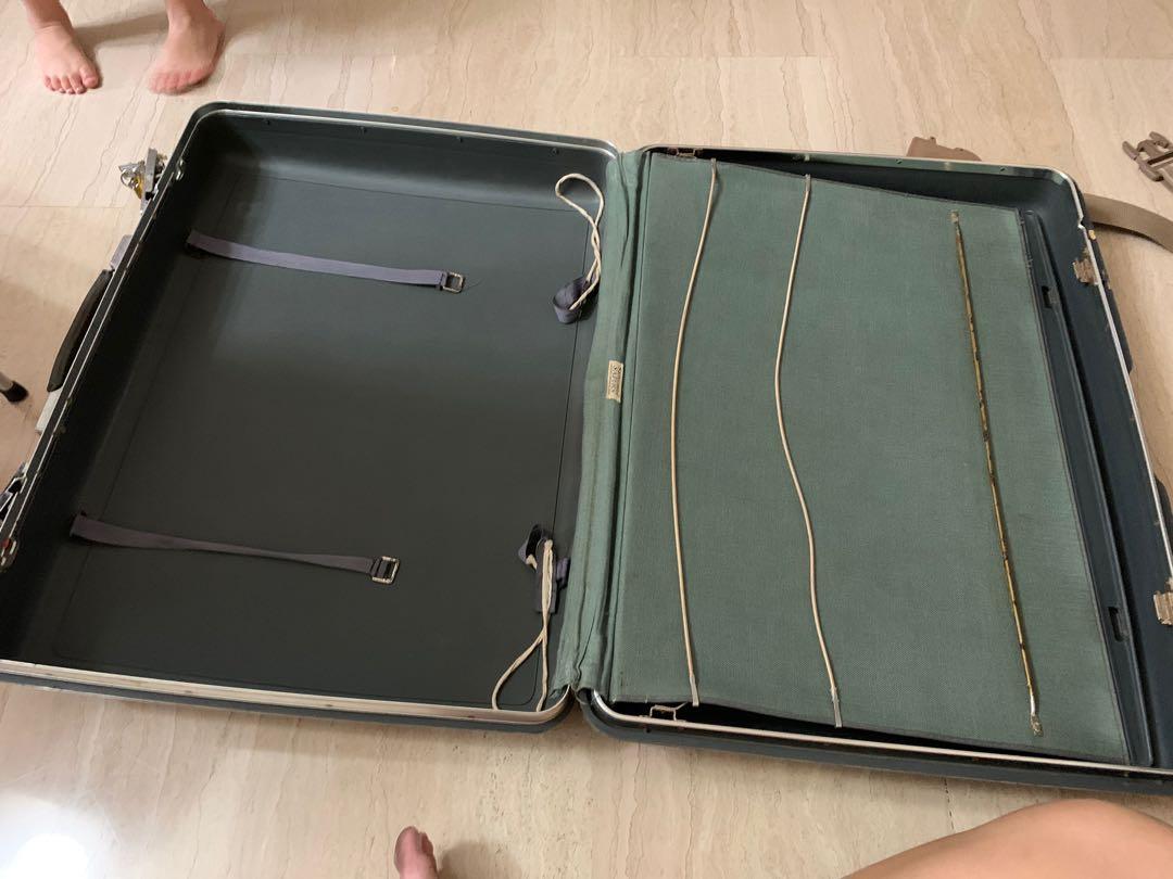 Authentic samsonite Saturn luggage, Hobbies & Toys, Memorabilia ...