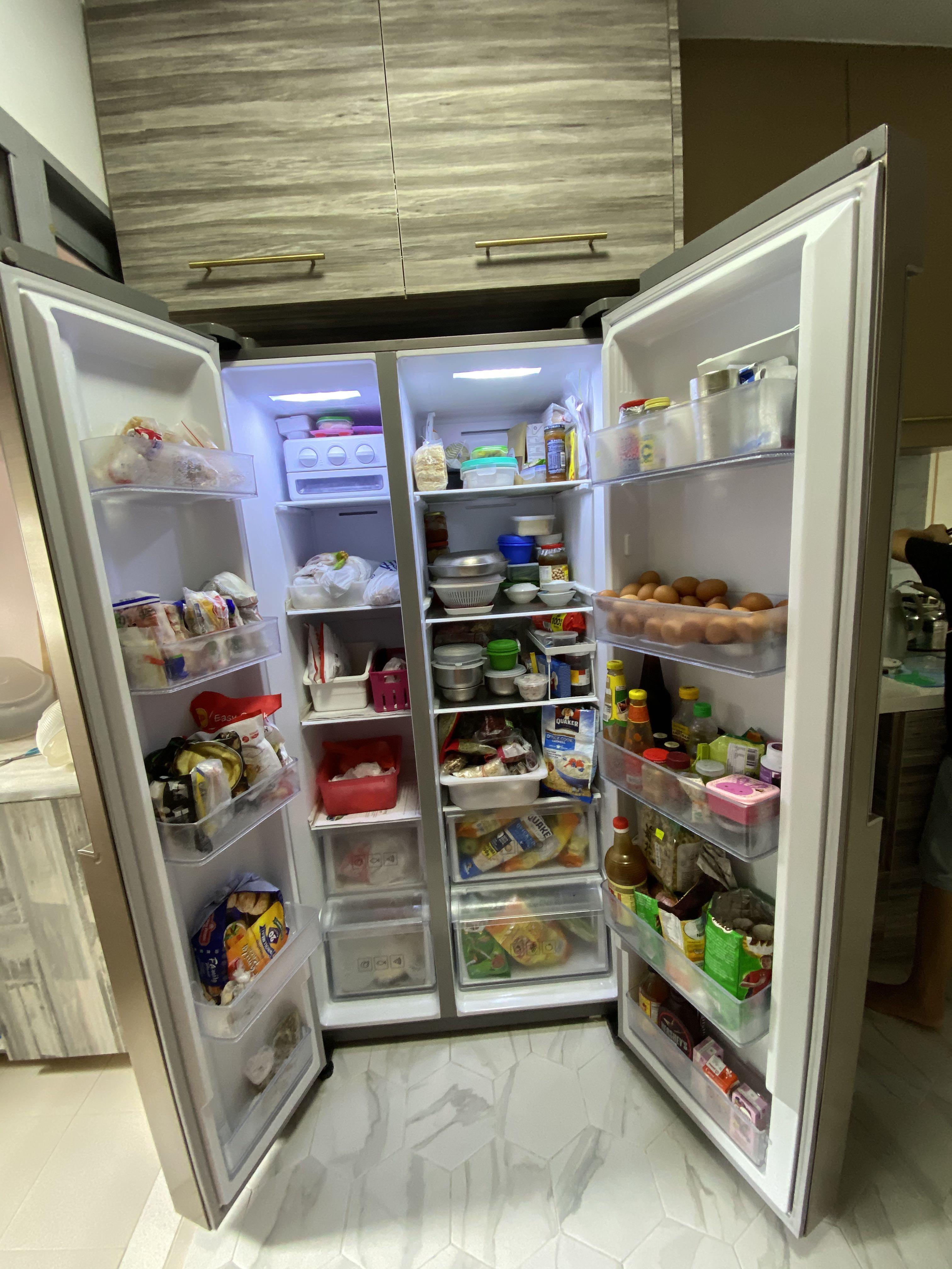 Classic champagne gold Samsung side by side fridge, TV & Home ...