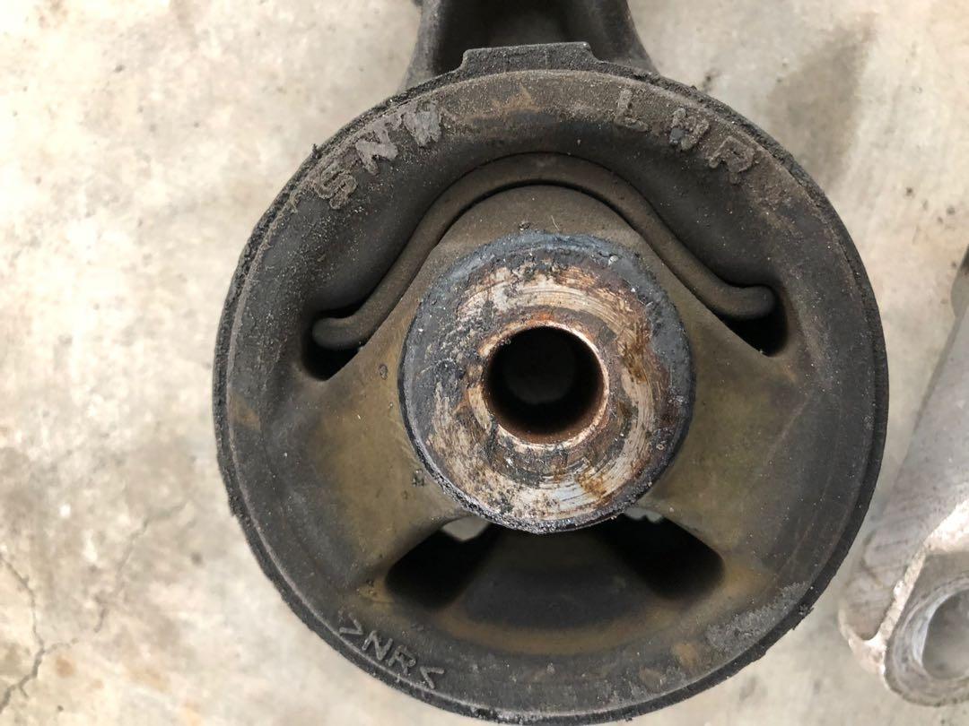 FD2R Original Engine Mounting, Car Accessories, Accessories on Carousell