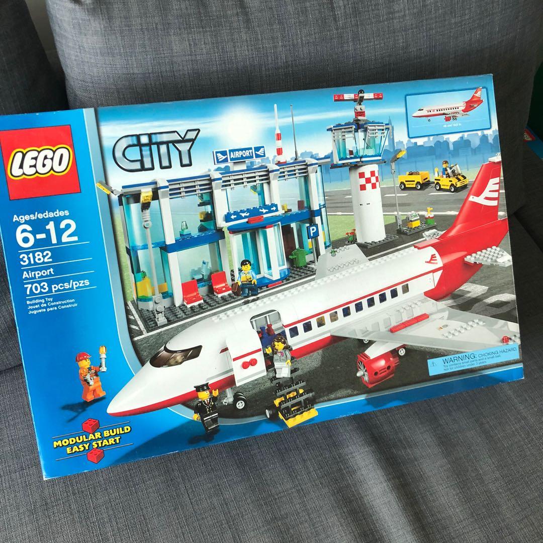 LEGO 3182 City Airport, 興趣及遊戲, 玩具 & 遊戲類 - Carousell