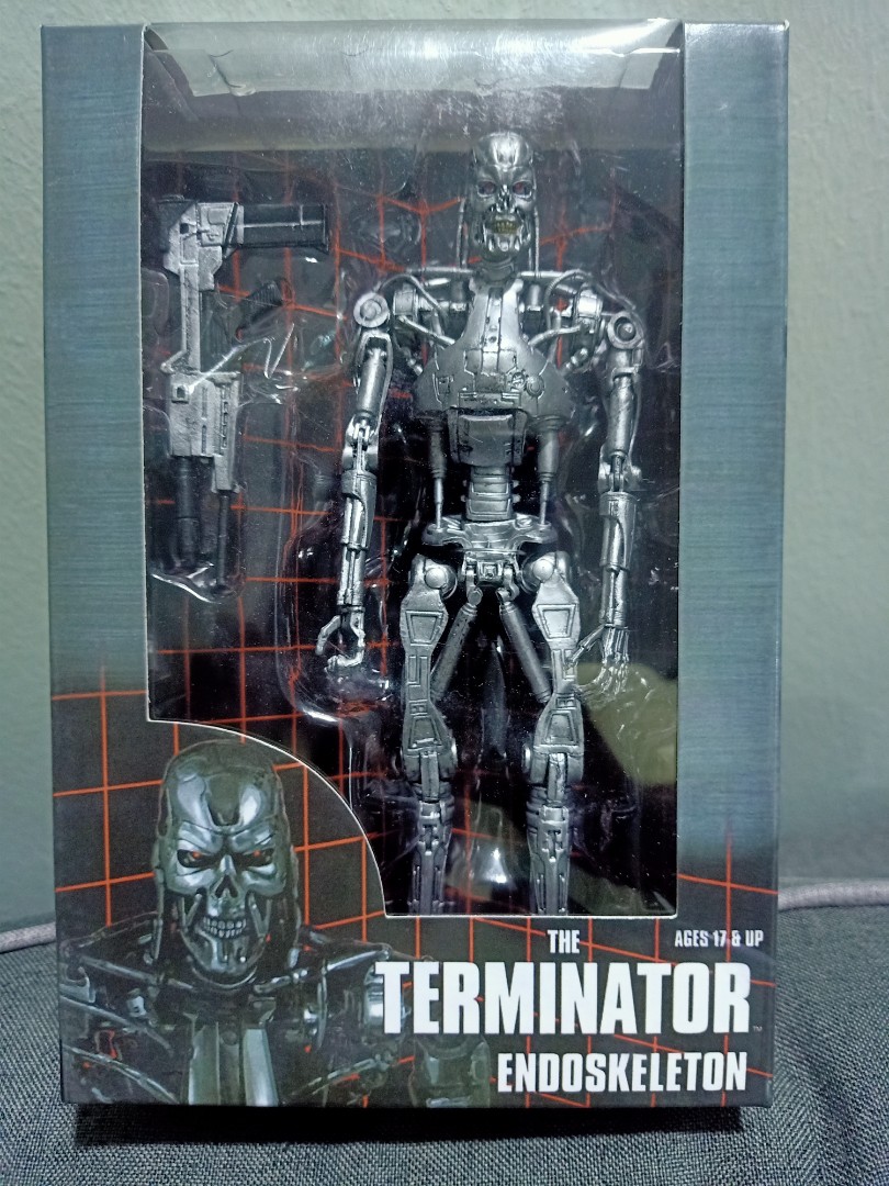 Neca Terminator Endoskeleton, Hobbies & Toys, Collectibles ...