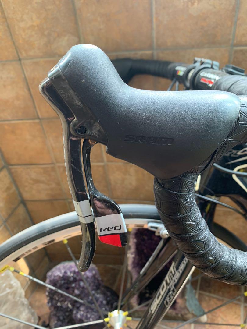 SCOTT Addict R1, Bicycles & PMDs, Bicycles, Road Bikes on Carousell