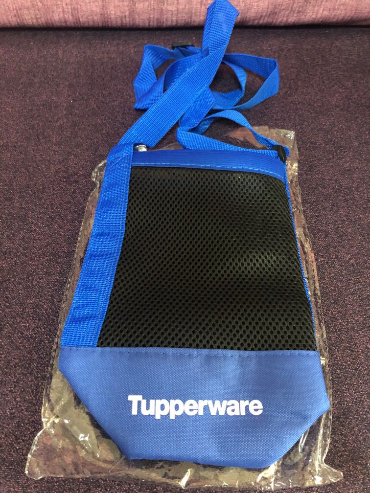 Tupperware 2L Eco bottle Pouch, Furniture & Home Living, Kitchenware ...