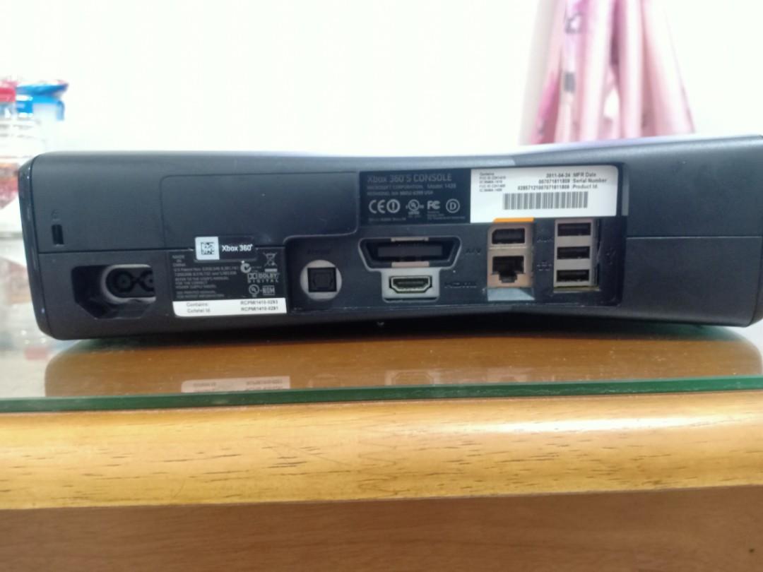 Xbox 360 slim model, Video Gaming, Video Game Consoles, Xbox on Carousell