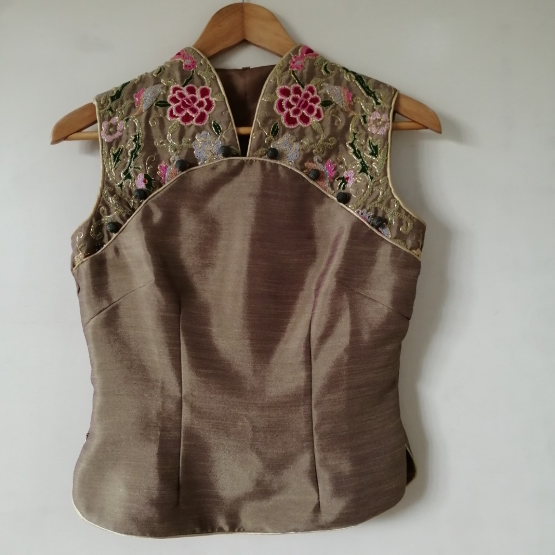 Chinese top, Women's Fashion, Dresses & Sets, Traditional & Ethnic wear ...