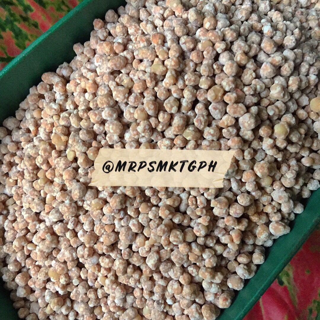 Complete Fertilizer 14-14-14, Furniture & Home Living, Gardening, Pots ...