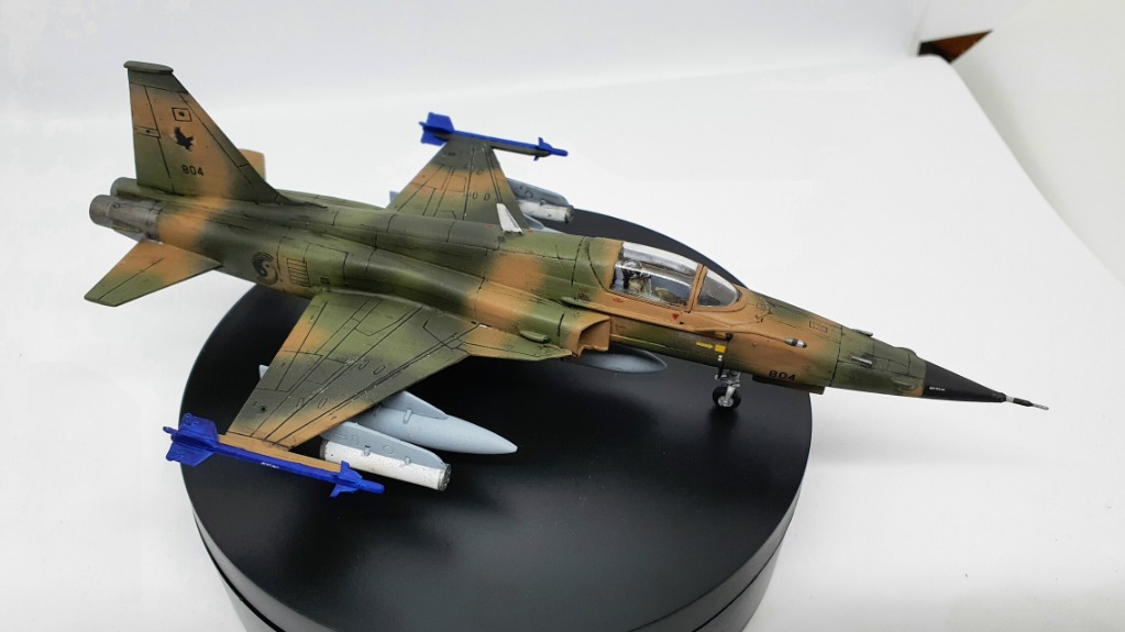 Custom Build 1/72 Singapore RSAF F-5E Tiger II with SEA Camouflage scheme (1990s), Hobbies ...