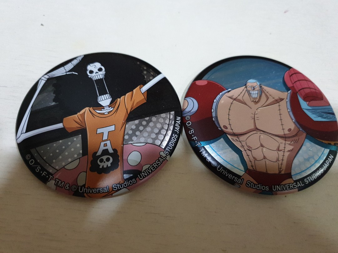 One piece badges x2, Hobbies & Toys, Collectibles & Memorabilia, Fan ...