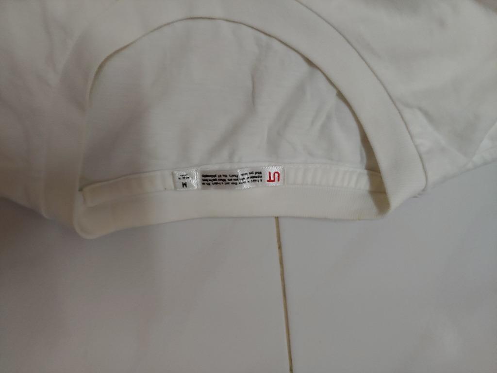 ST-018 UNIQLO ONE PIECE LONG ARM, Men's Fashion, Tops & Sets, Formal ...