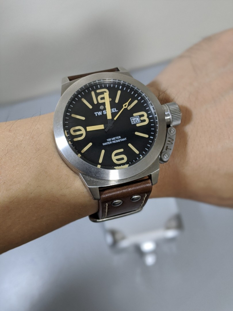 TW Steel Oversized Watch, Men's Fashion, Watches & Accessories, Watches ...