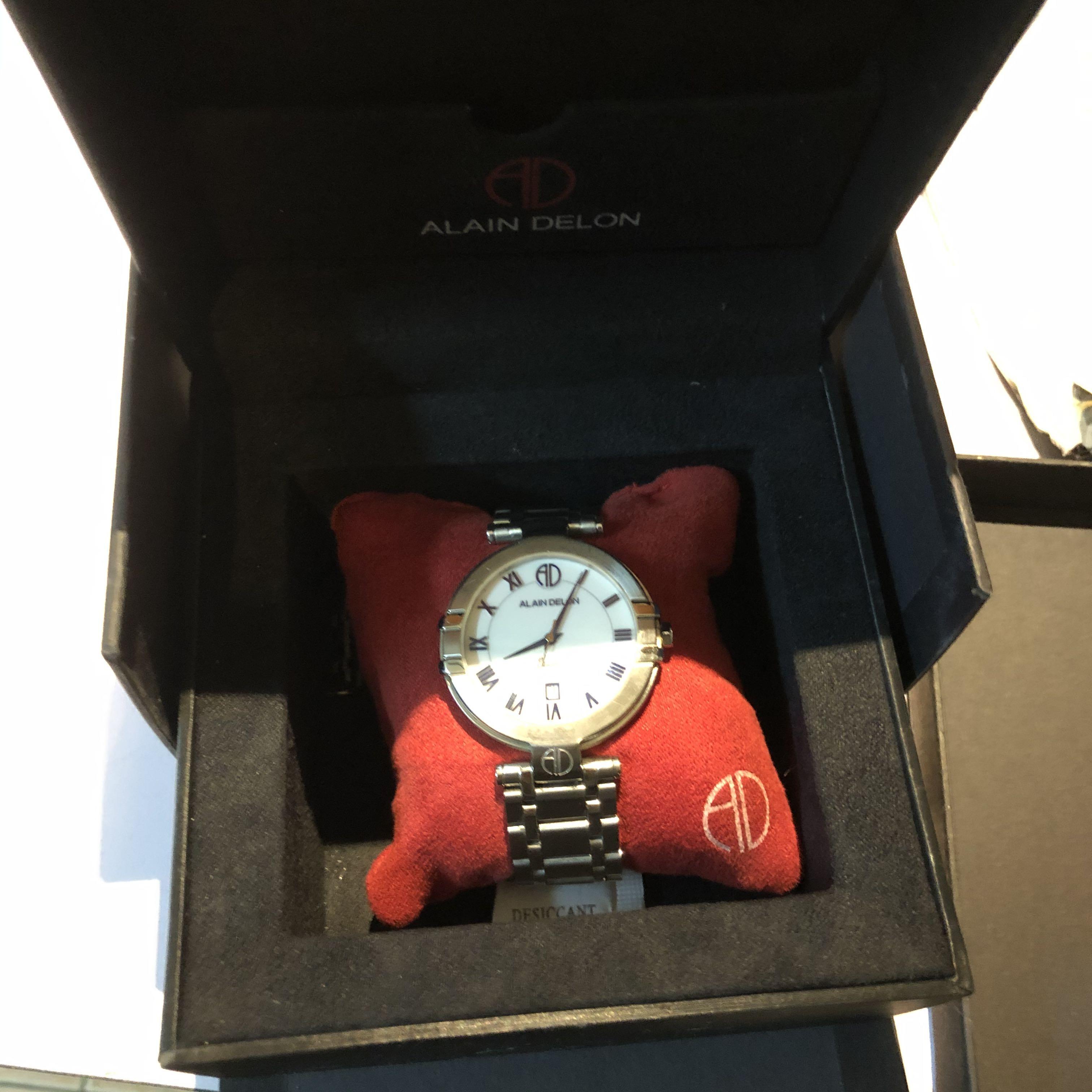 Alain Delon Watch, Men's Fashion, Watches & Accessories, Watches on ...