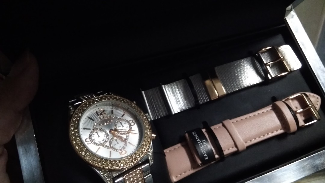 Bebe Women's Watch set, Women's Fashion, Watches & Accessories, Watches ...