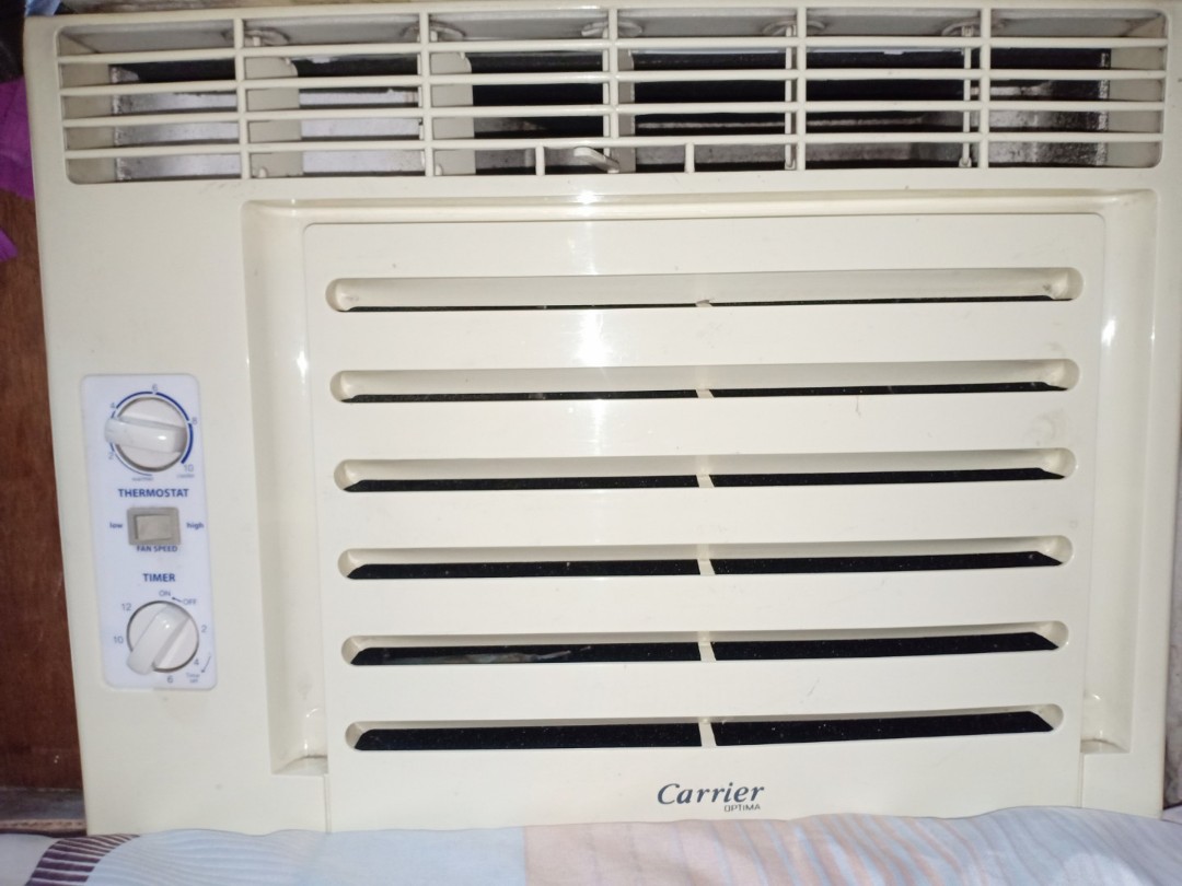Carrier Window Type Aircon 1 Horse Power, TV & Home Appliances, Air ...