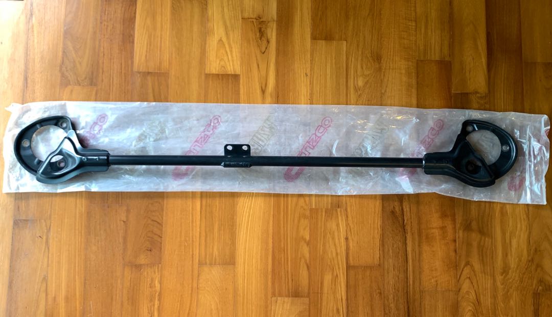 Evo 10 original strut bar, Car Accessories, Accessories on Carousell