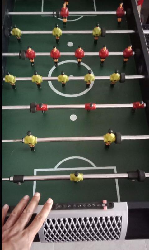 Foosball table without legs , Babies & Kids, Baby Nursery & Kids ...