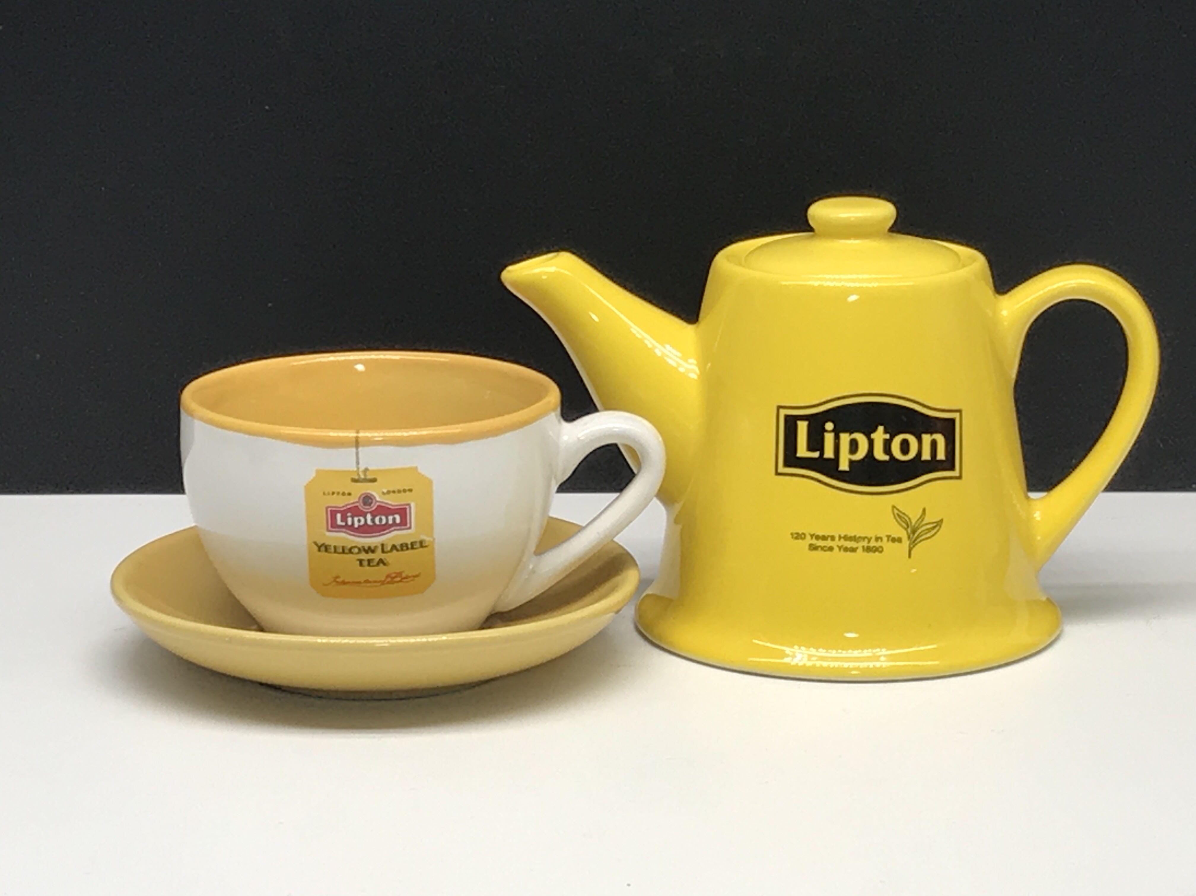 Vintage! Lipton Tea Pot & Tea Cup Set , Furniture & Home Living ...