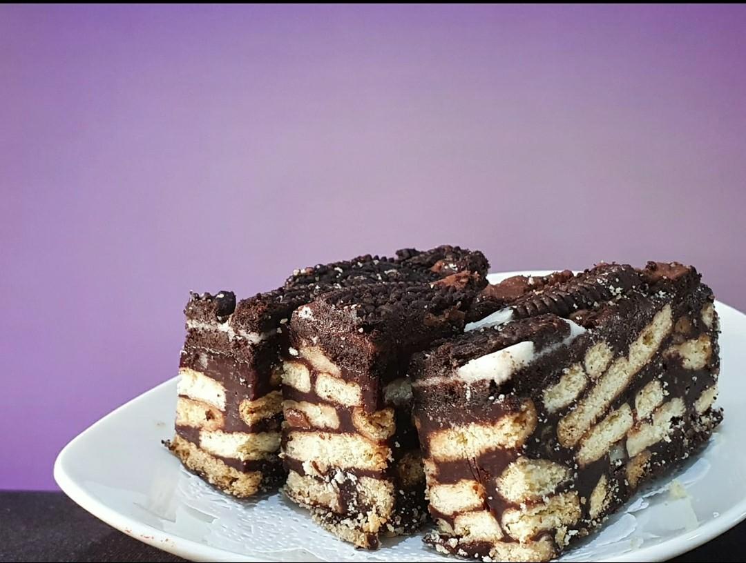 Oreo Batik Cake, Food & Drinks, Homemade Bakes on Carousell