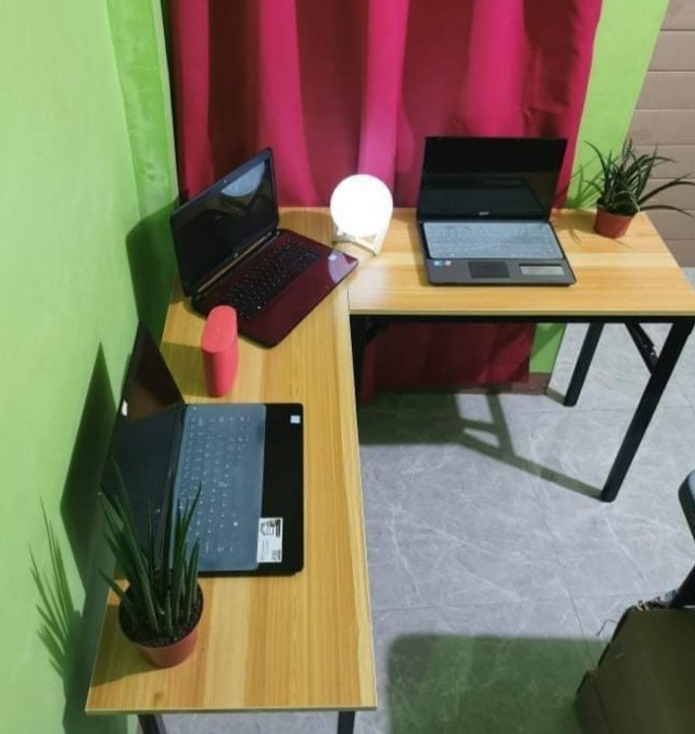 Foldable Laptop Table / Study Table / Computer Table / Office Table ...