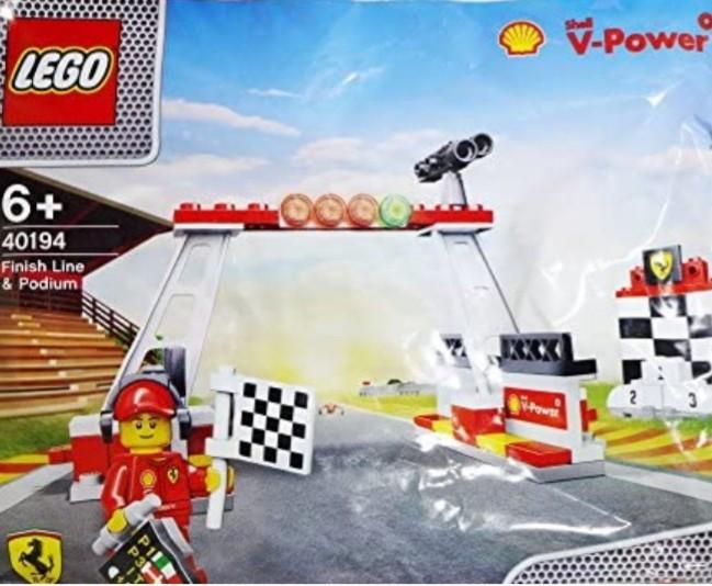 Lego 40194 Finish Line and Podium, Hobbies & Toys, Toys & Games on ...
