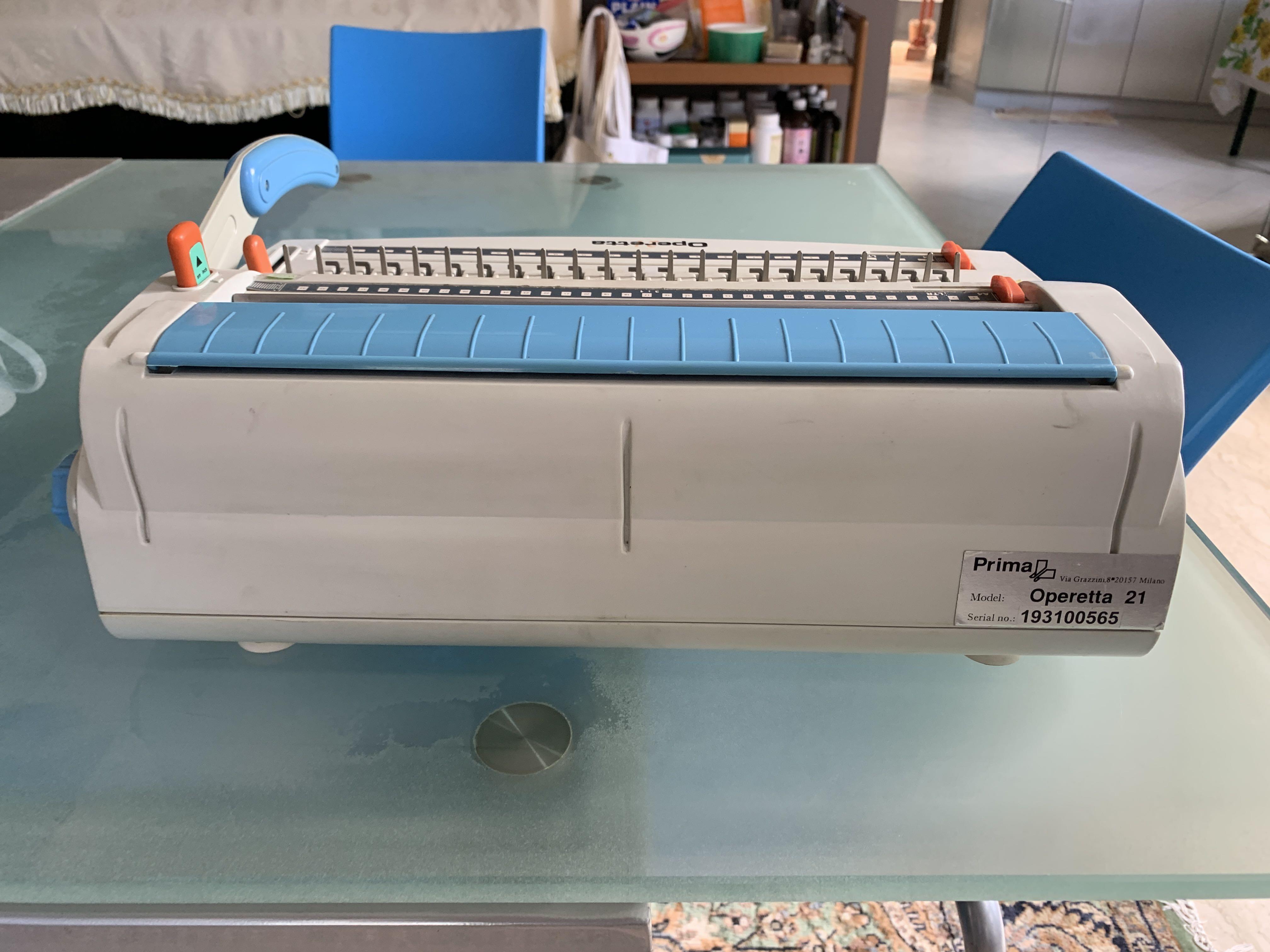 Operetta 21 binder machine, Hobbies & Toys, Stationery & Craft, Craft ...