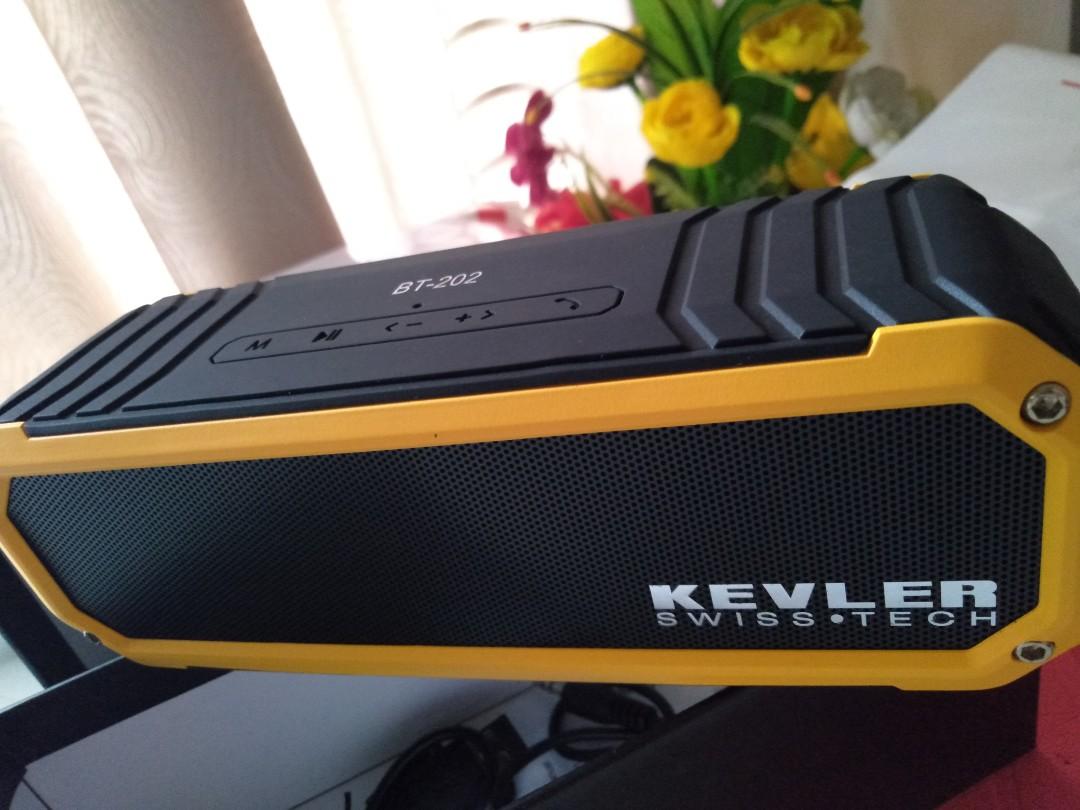 Original Kevler bluetooth speaker, Hobbies & Toys, Music & Media, CDs ...