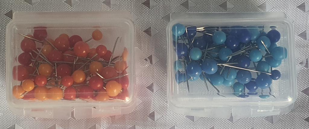 Plastic Round Head Push Pins for Memo Boards - Assorted , Books ...