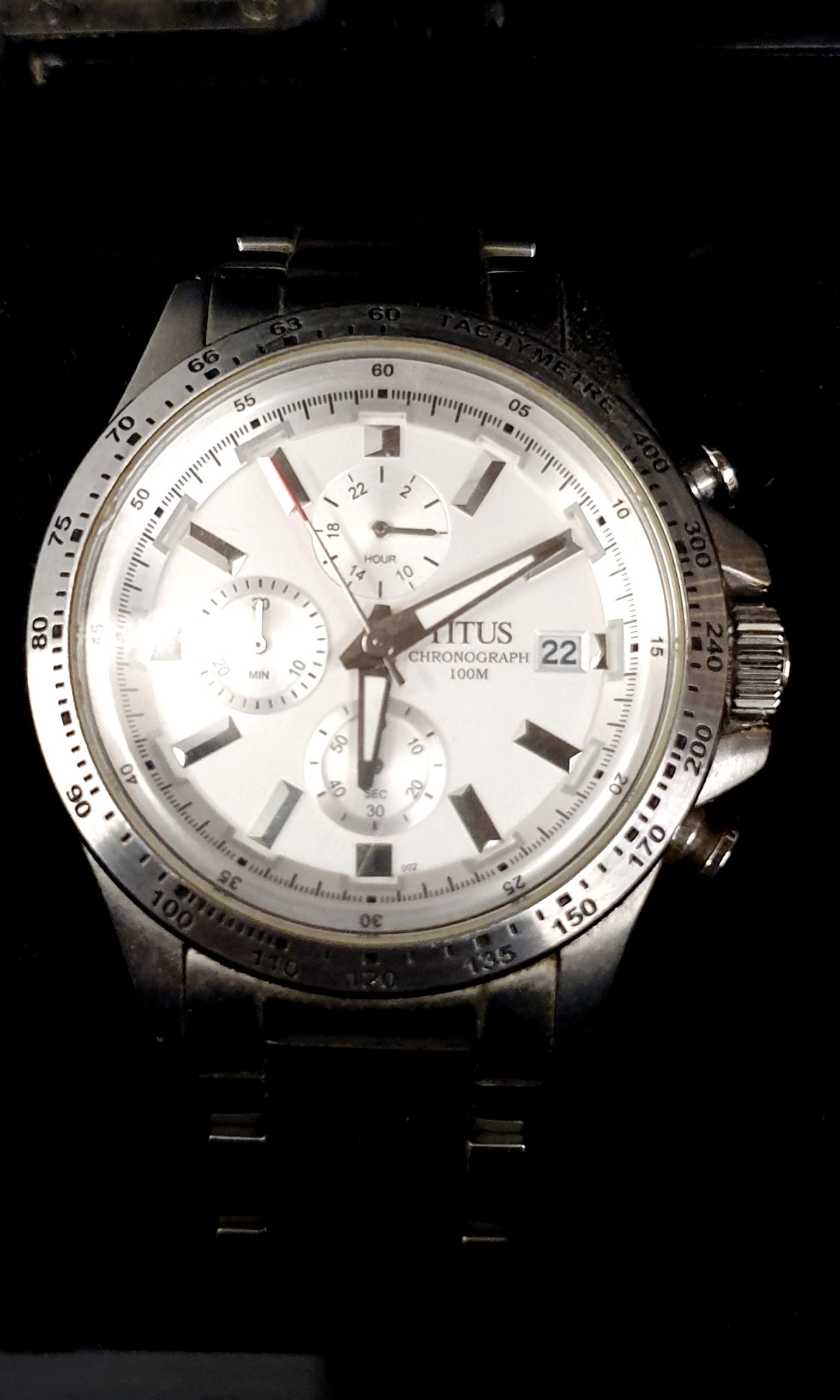 Titus Chronograph Watch, Men's Fashion, Watches & Accessories, Watches ...