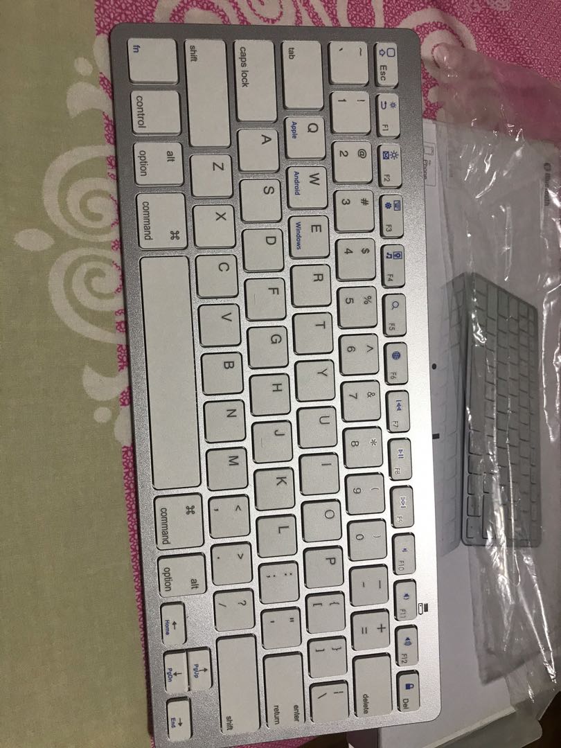 Wireless keyboard, Computers & Tech, Parts & Accessories, Computer ...