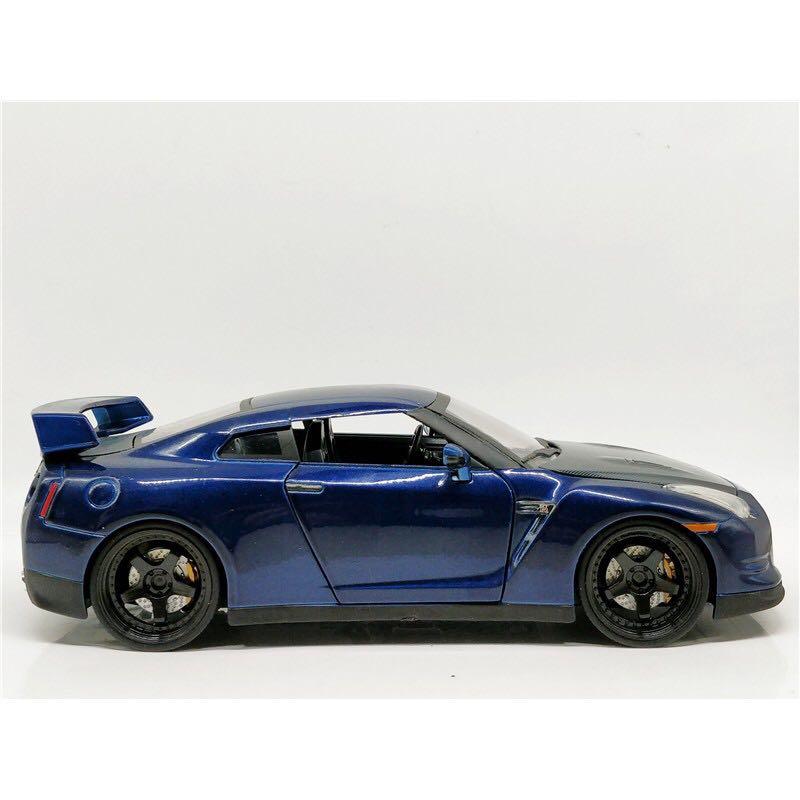 狂野時速 Brian’s GTR r35 1:24 絕版車模, 興趣及遊戲, 玩具 & 遊戲類 - Carousell
