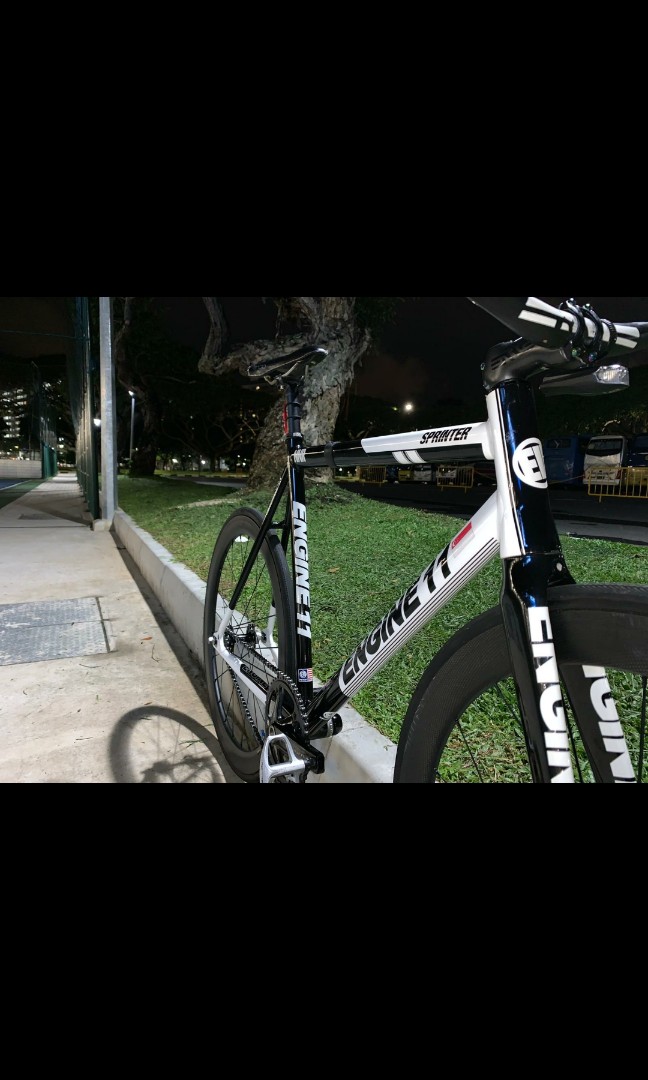 Engine 11 sprinter frameset, Sports Equipment, Bicycles & Parts ...