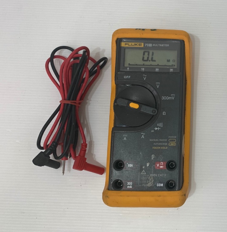 Fluke 73 III Digital Multimeter, Health & Nutrition, Health Monitors ...