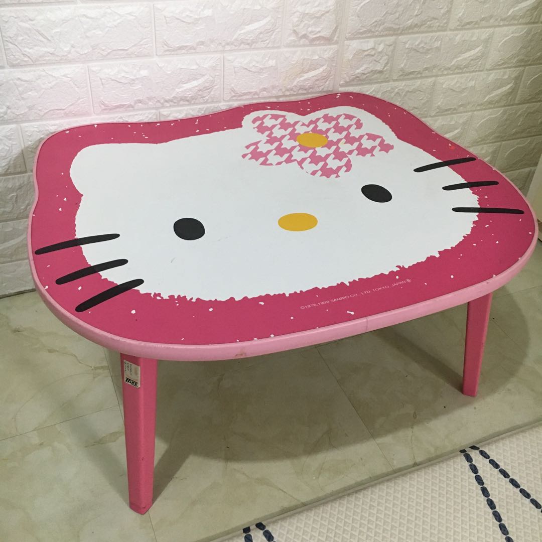 Foldable Hello Kitty floor table, Babies & Kids, Baby Nursery & Kids ...