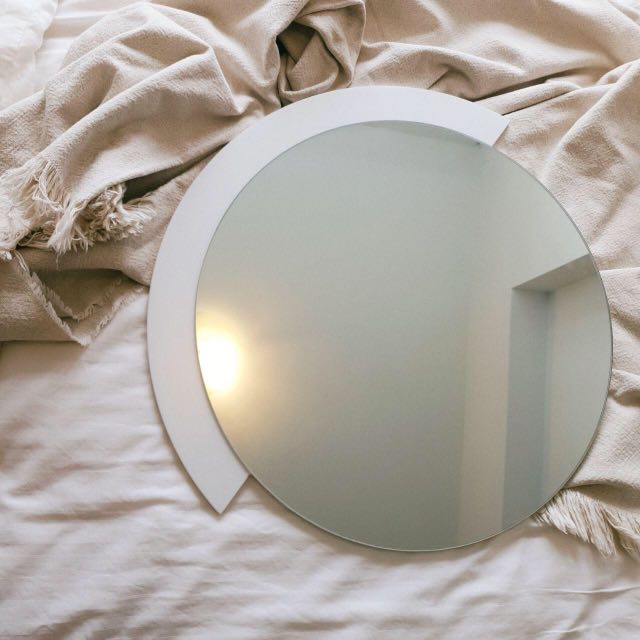 HOOGA Mirror, Furniture & Home Living, Home Decor, Mirrors on Carousell