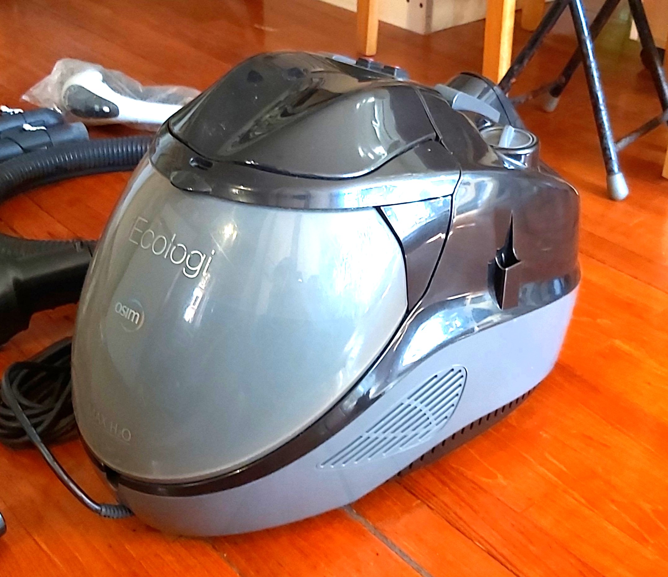 Osim Ecologi 水解吸塵機 vaccum cleaner, 傢俬＆家居, 園藝, 軟管和澆水裝置 - Carousell
