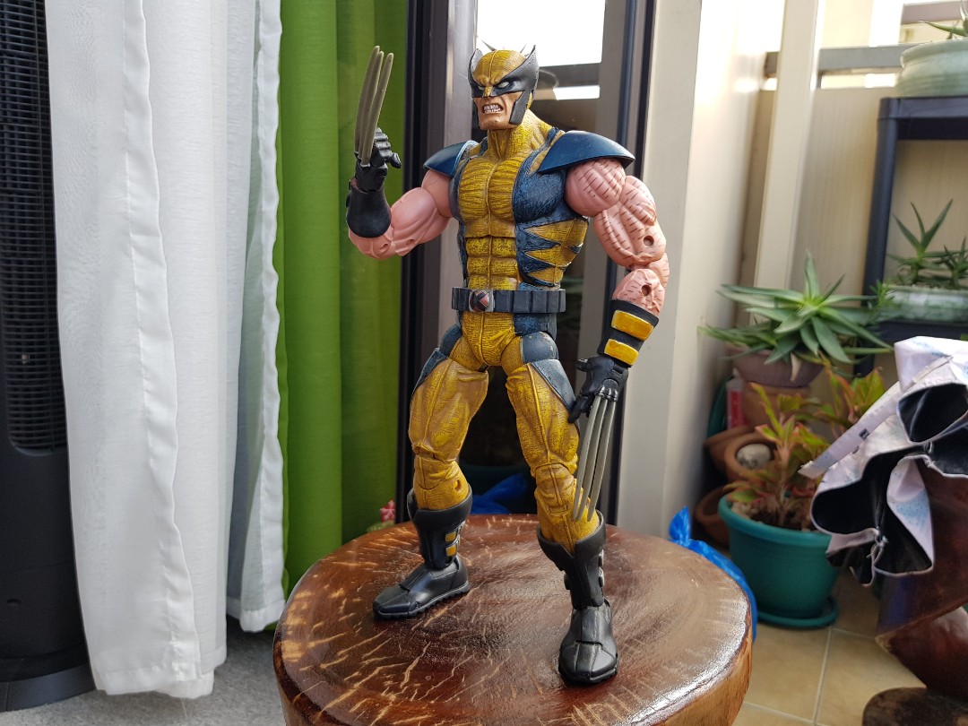 Rare Marvel Legends Icons 12 inches Wolverine - Masked Variant, Hobbies ...