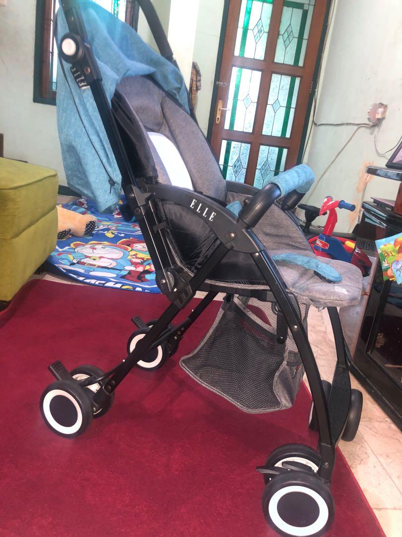 Strollers bayi merk ELLE mulus dan terjaga (jarang pakai), Bayi & Anak ...
