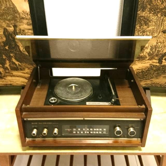 Vintage Sharp Receiver Turntable Record Player Radio, Hobbies & Toys ...
