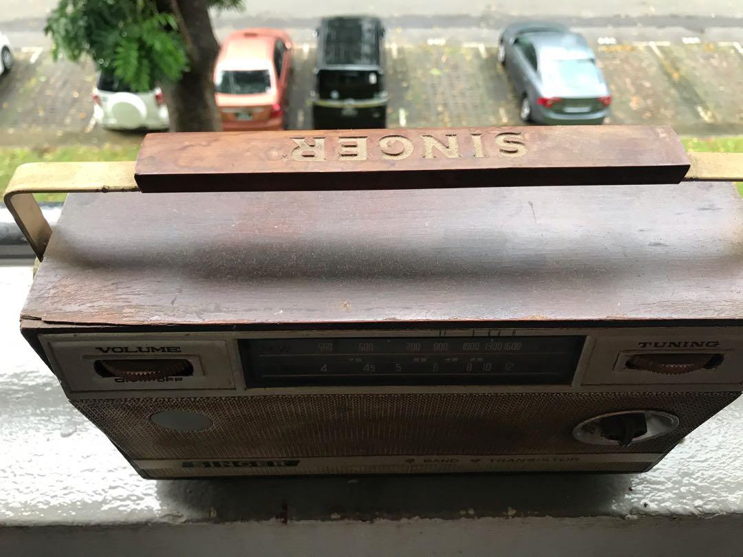 Vintage singer radio, Hobbies & Toys, Memorabilia & Collectibles ...