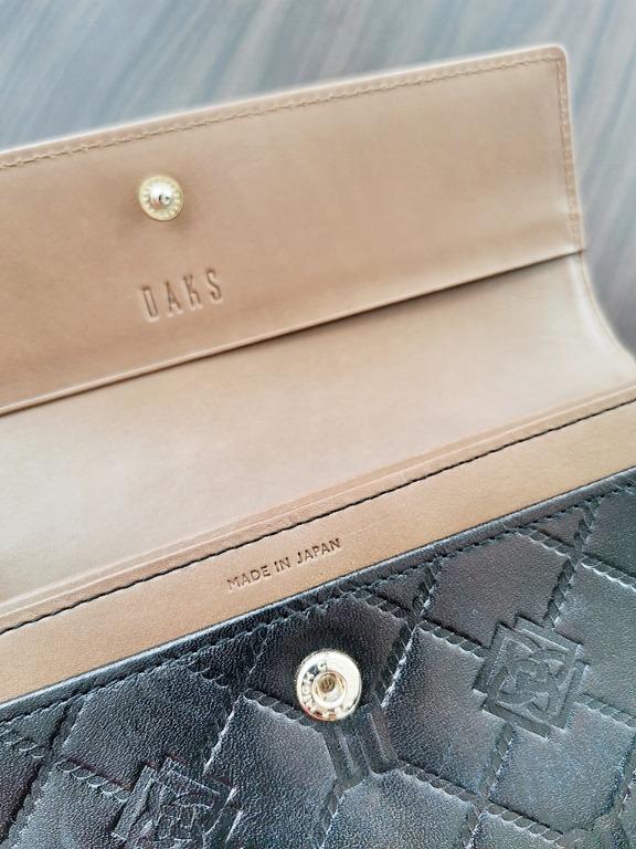 authentic DAKS leather long wallet kueii, Women's Fashion, Bags ...
