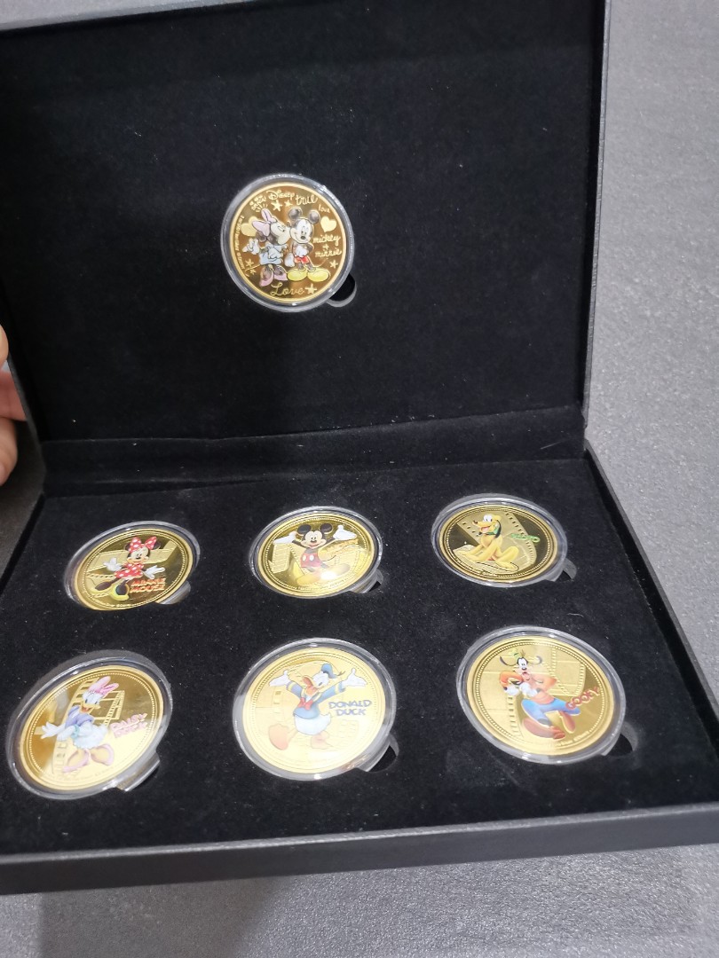 Disney Mickey and Friends Commemorative Coin Set, Hobbies & Toys ...