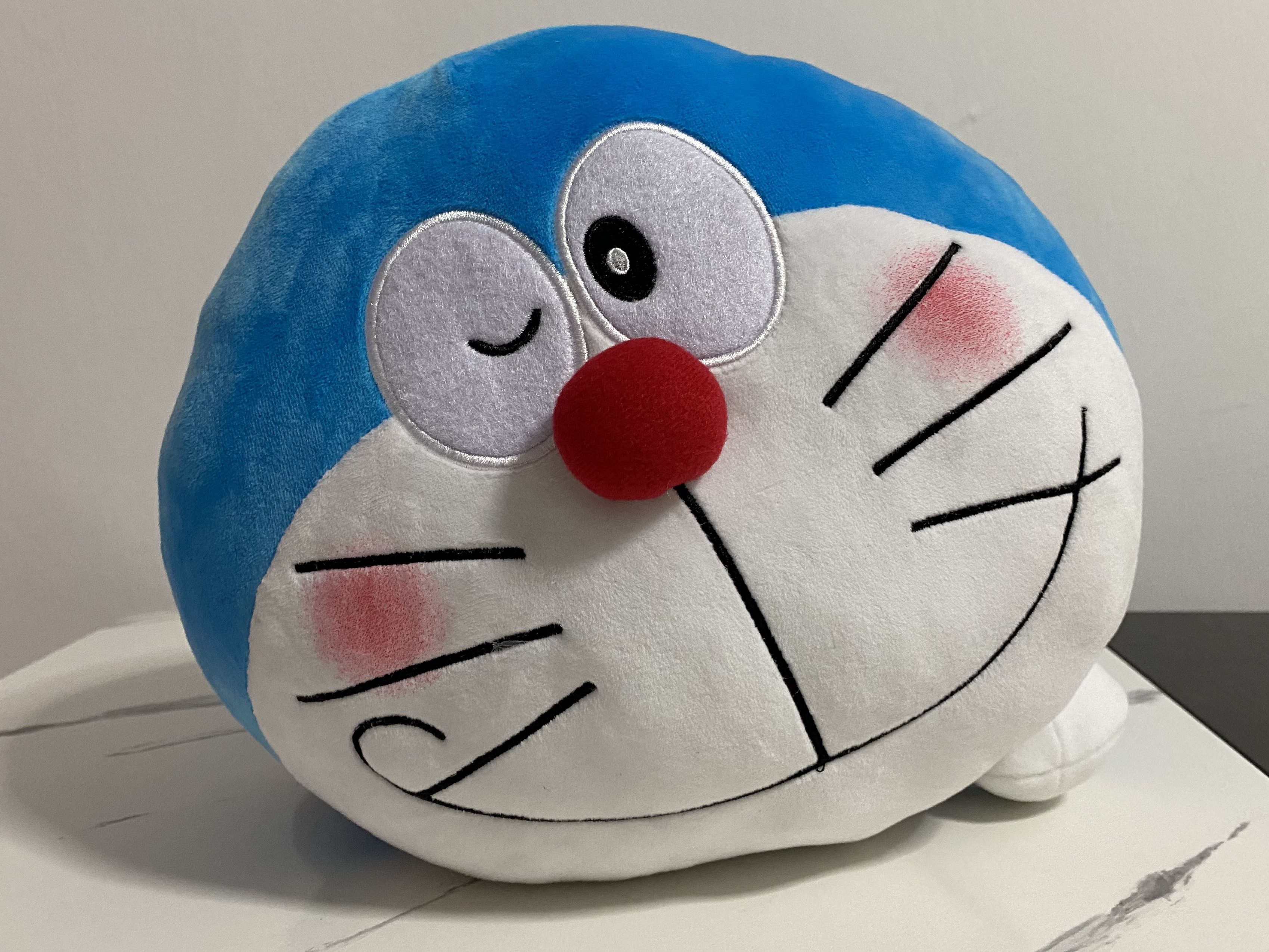 Doraemon - Lying Down - Huge, Hobbies & Toys, Toys & Games on Carousell