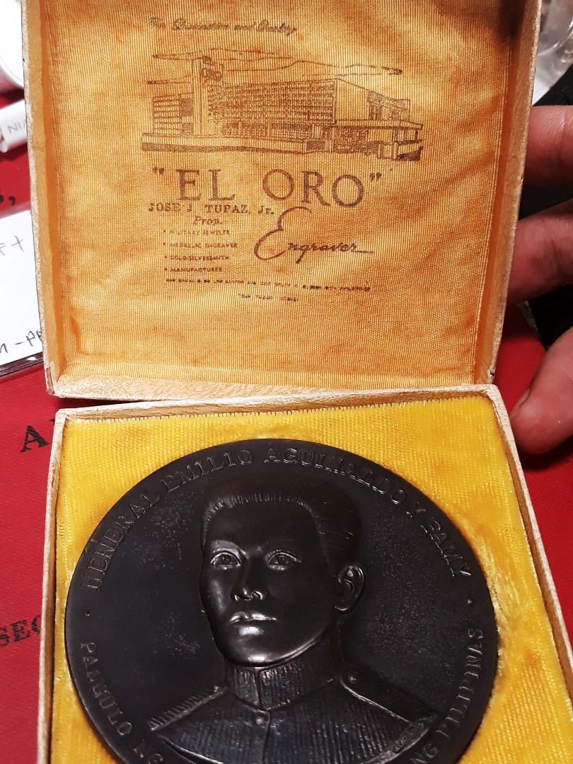 El Oro - Presidential Medal Aguinaldo, Hobbies & Toys, Memorabilia ...