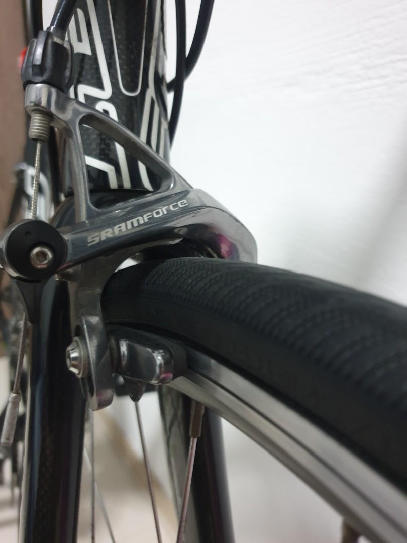 Felt F5 Full Carbon Road Bike, Sports Equipment, Bicycles & Parts, Bicycles on Carousell