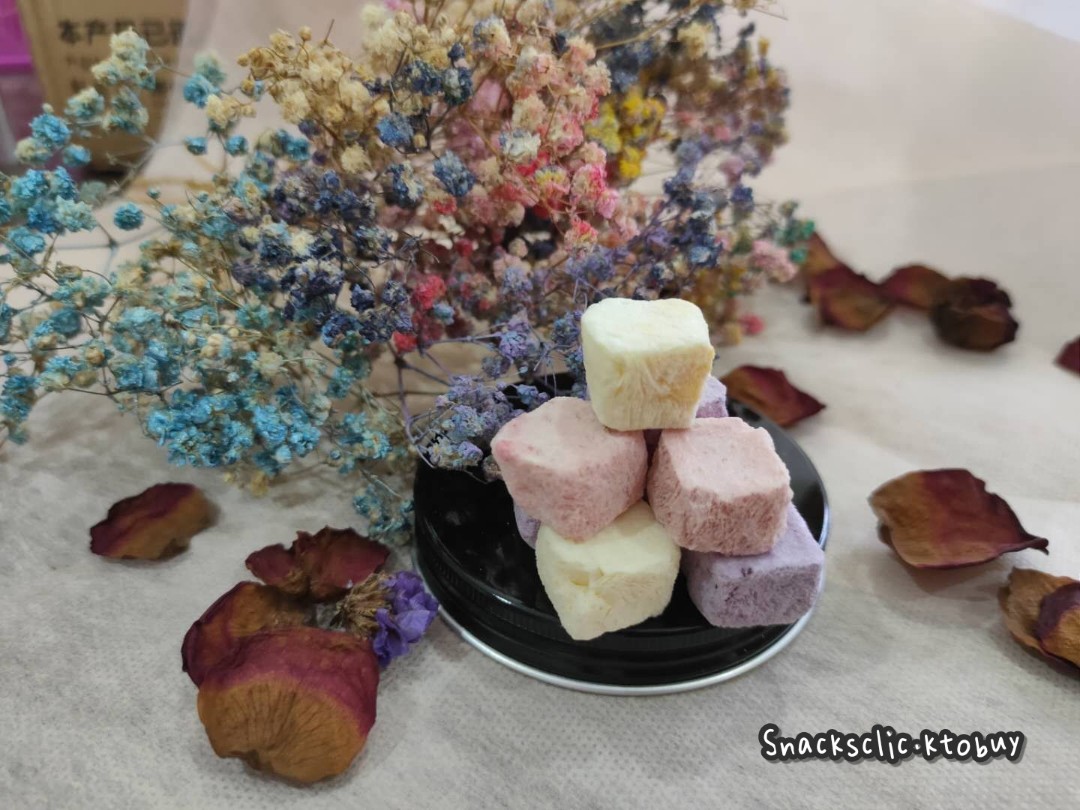 Freeze yogurt cube, Food & Drinks, Chilled & Frozen Food on Carousell