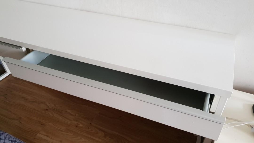 Ikea Besta Burs Glossy White desk, Furniture & Home Living, Furniture ...