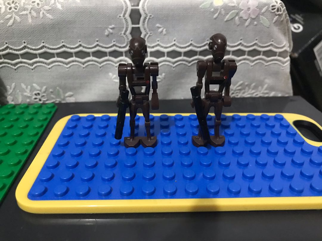 Lego Commando Droid, Hobbies & Toys, Toys & Games on Carousell